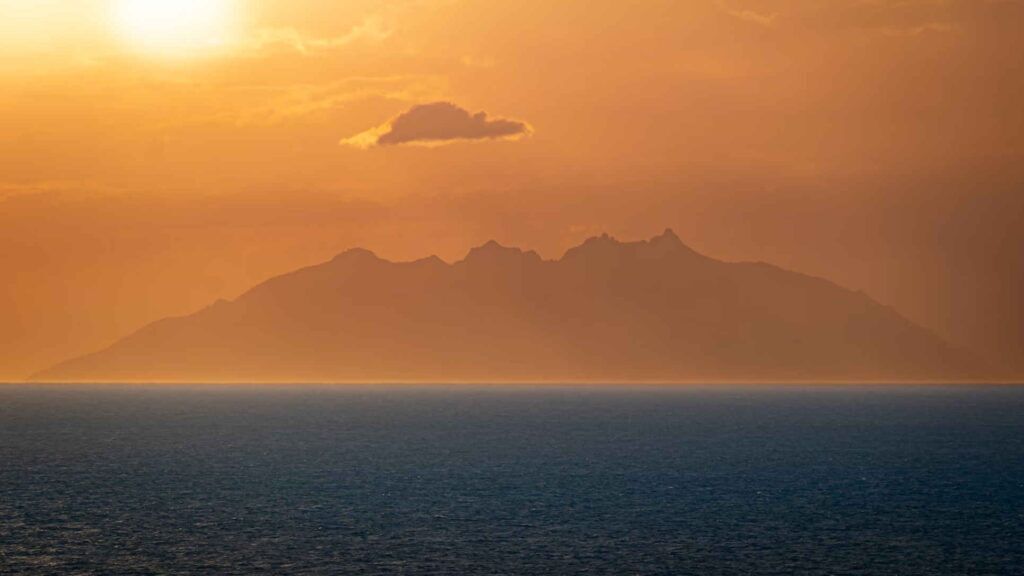 Climate scam: UK Met Office accused of making up data from non-existent ...