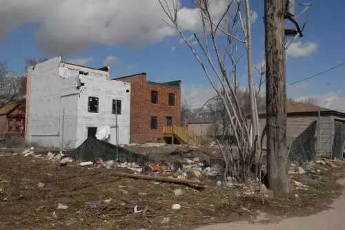 The lawless city that epitomizes America’s urban decline - Daily ...
