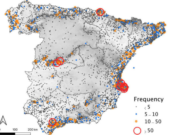 Spanish government blames 'climate change' for Valencia floods despite ...