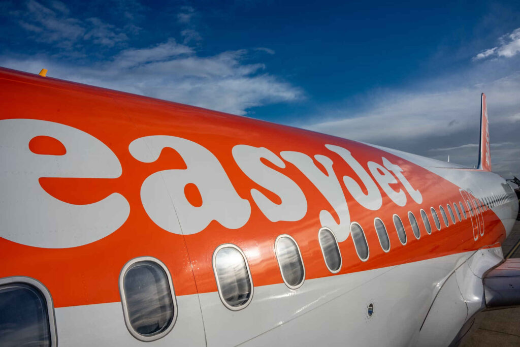 EasyJet flight makes emergency landing after passenger screams "bomb ...