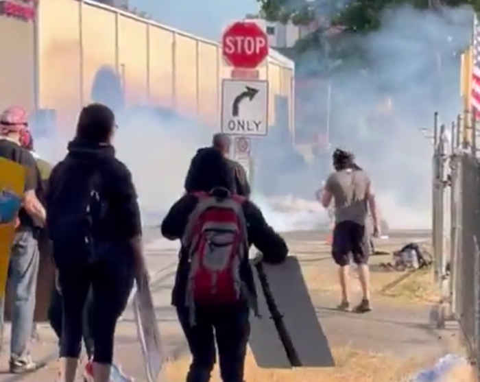 Portland protest turns violent as rioters attack ICE facility and ...