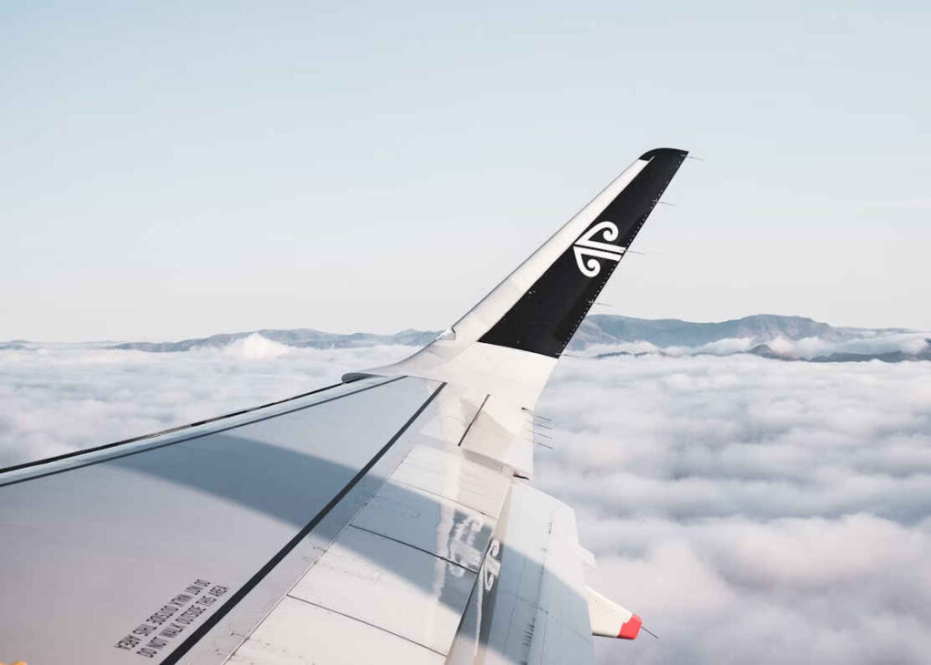 Air NZ Auckland–Perth flight diverted to Sydney over fuel discrepancy ...