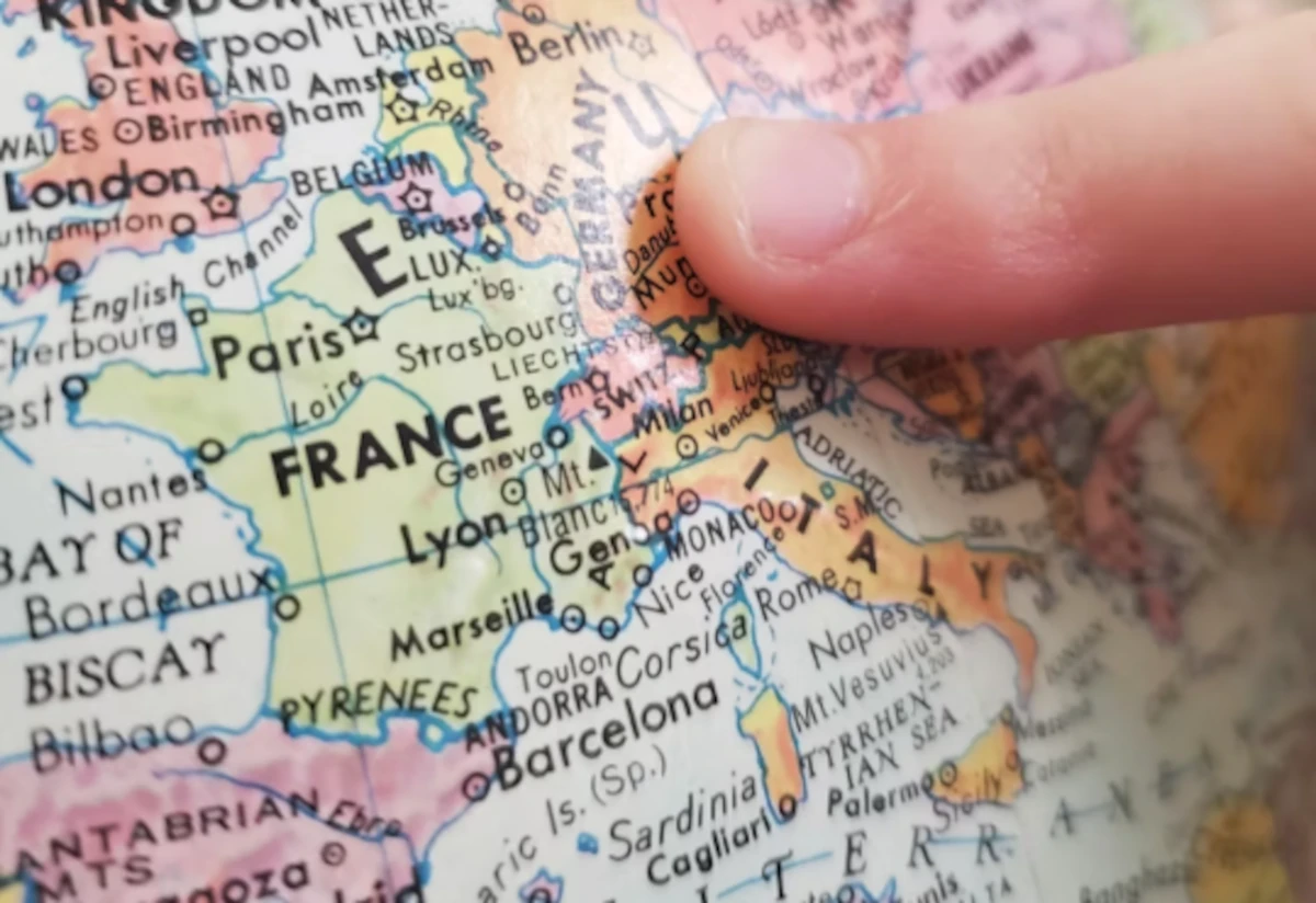 France debates three-year immigration freeze - Daily Telegraph NZ