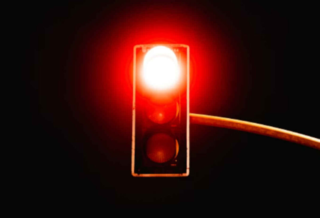 Red light dash ends in arrest after Newmarket burglary getaway fails ...