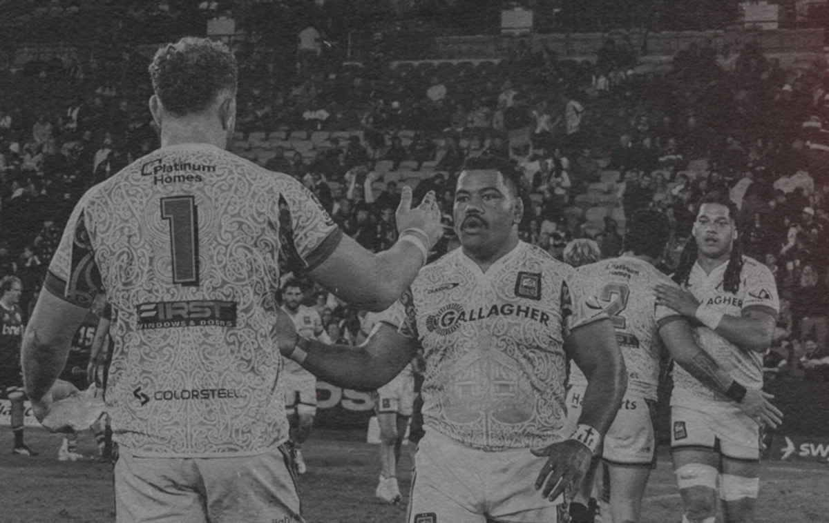 Chiefs set for Crusaders clash as fans told to smuggle cowbells - Daily ...