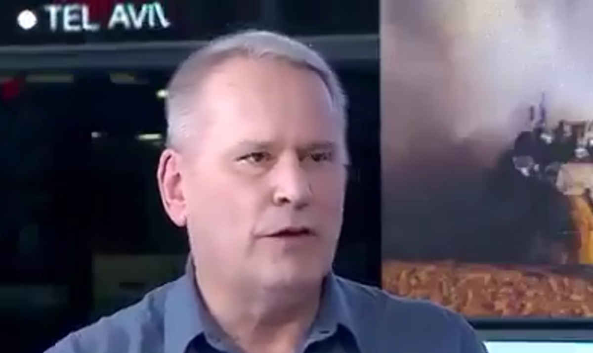 Former British Army Colonel warns UK risks Civil War over immigration ...